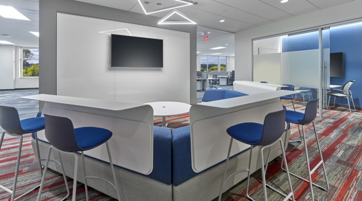 Comcast Cable | Collaborative Workplace Interior Design by NORR