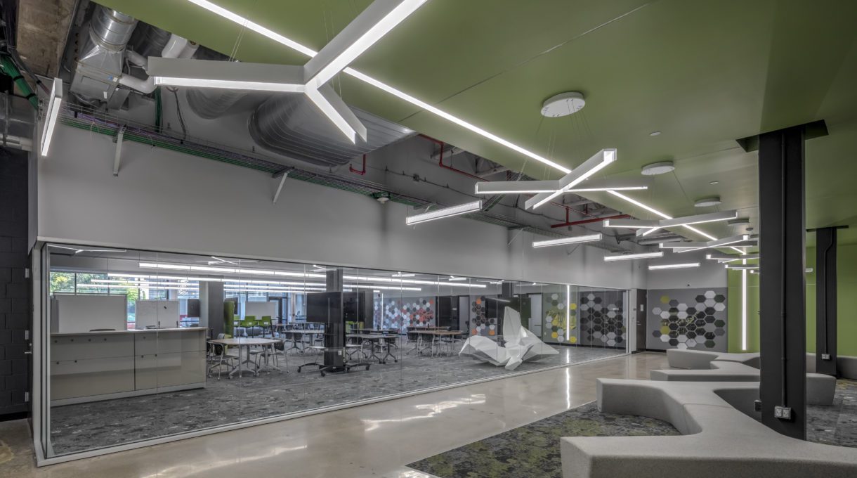Wayne State University | STEM University Hub Design in Michigan
