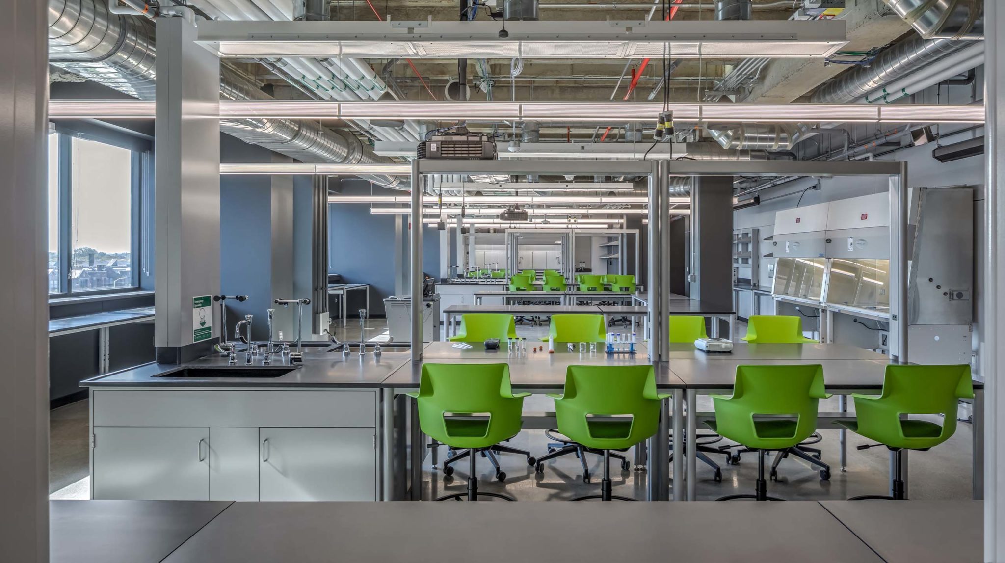 Wayne State University | STEM University Hub Design in Michigan