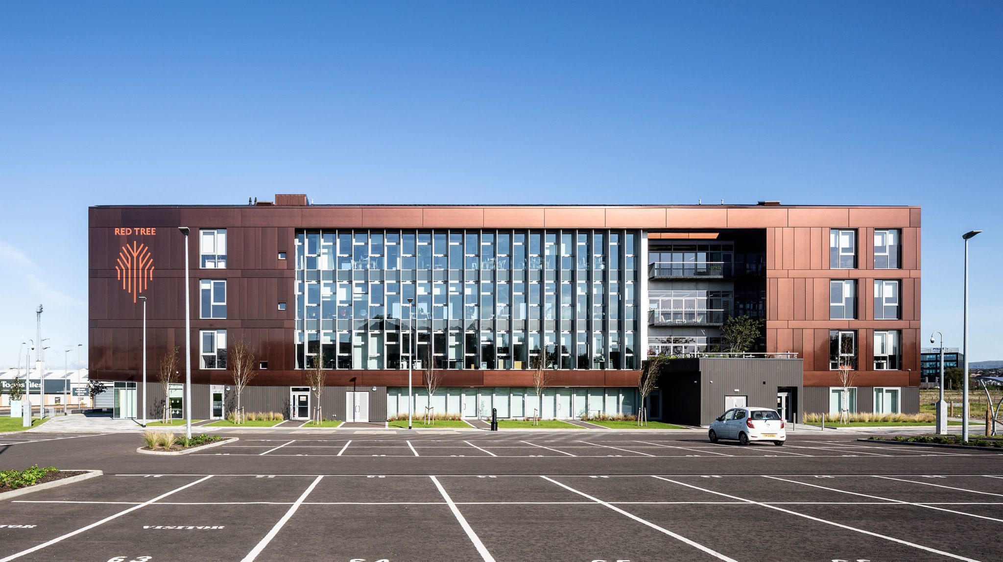 Red Tree Magenta | Commercial Building Design in Glasgow