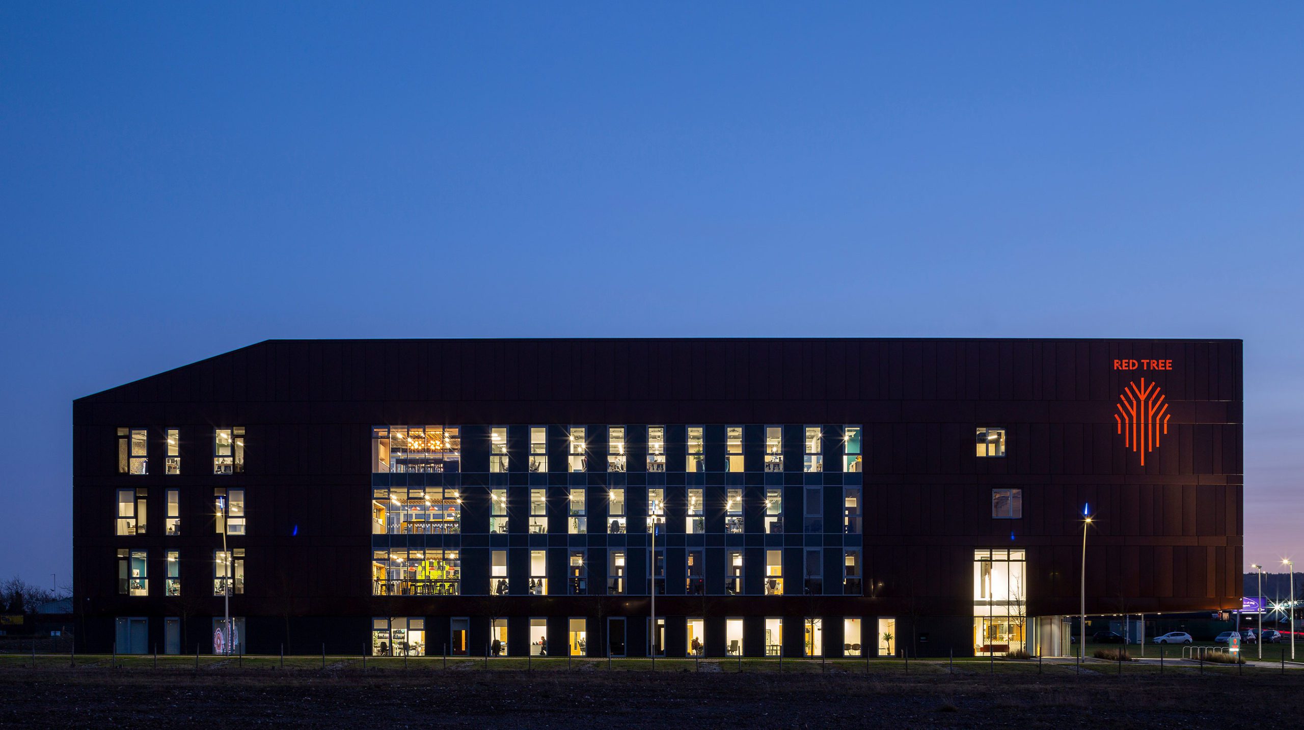 Red Tree Magenta | Commercial Building Design in Glasgow