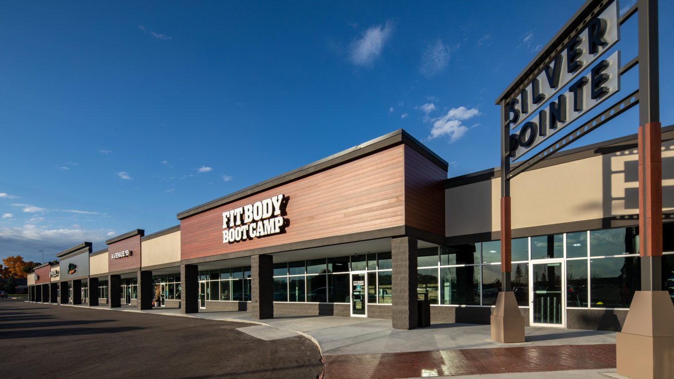 Silver Pointe Shopping Center | Retail Center Project Development