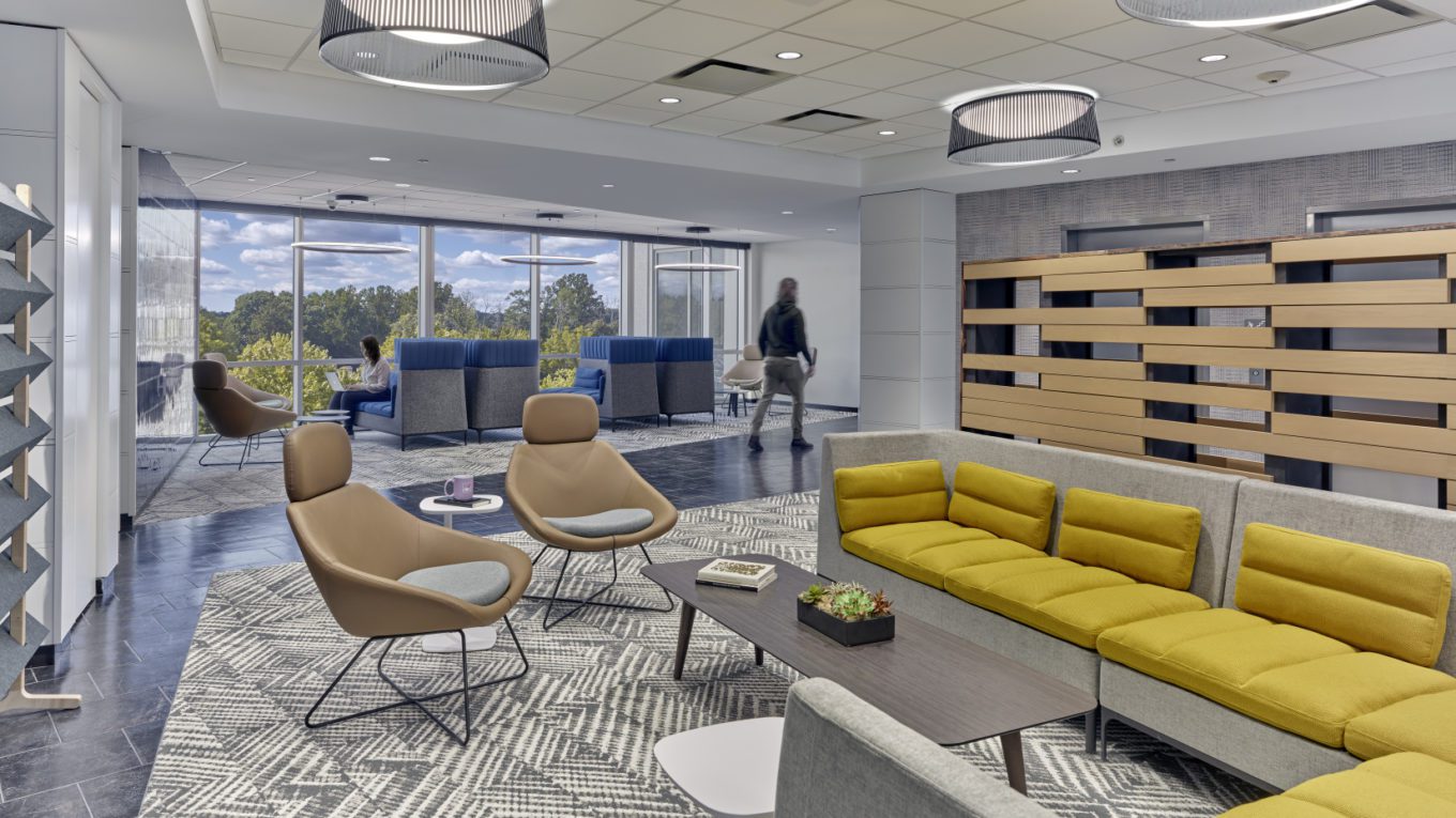 AXA XL Insurance | Hybrid Workplace Conversion by NORR