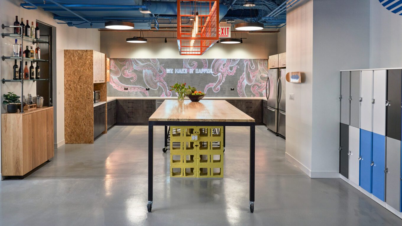 9Rooftops Marketing Agency | Corporate Interior Design by NORR