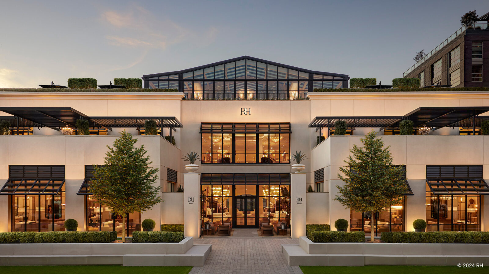 RH Raleigh – The Gallery at North Hills | Retail Design by NORR