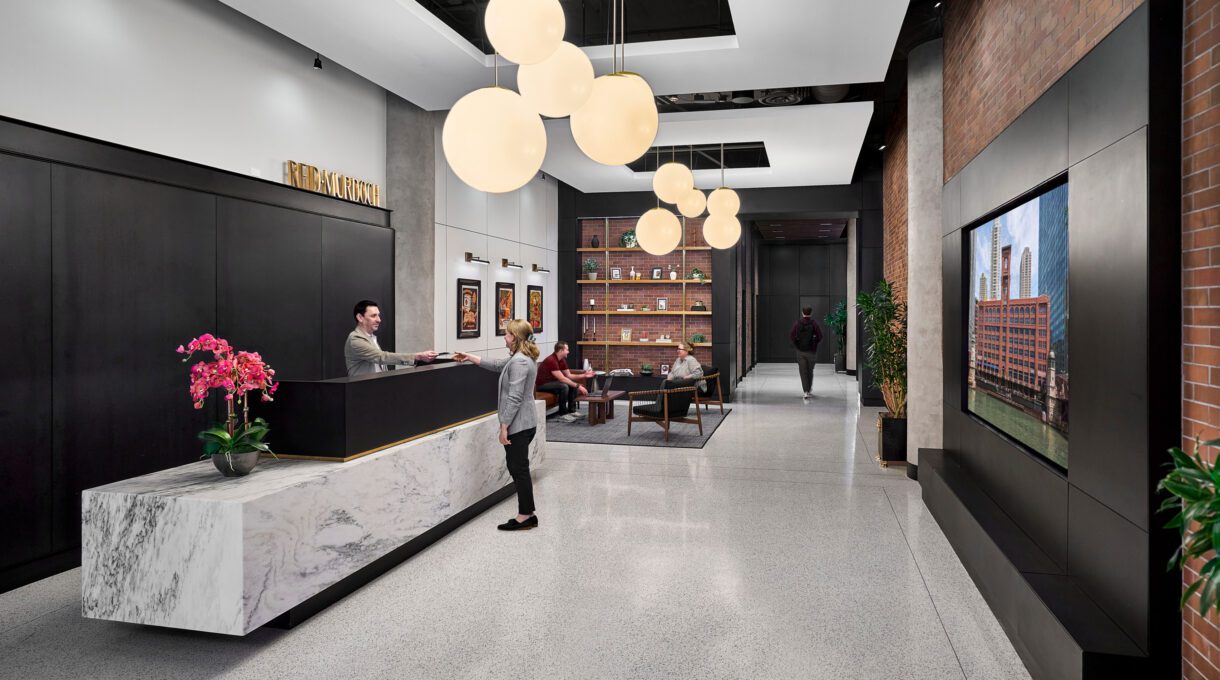 Industrious Workspace Chicago | Multi-level Workspace Design